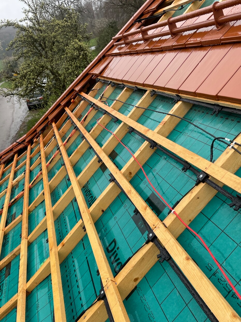 Denkmalschutz in kupferrot: Tradition und Moderne harmonisch vereint ...